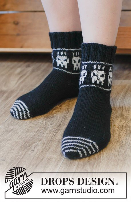 Zestaw na wzór Skeleton Steps Socks